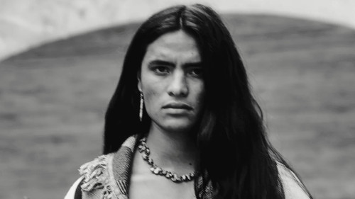 El modelo indígena que posó para Vogue y triunfó en la industria | RED PAT